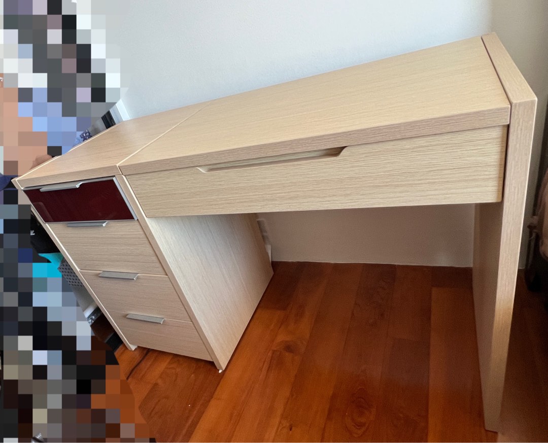 Dressing Table / Work Desk (foldable mirror), Furniture & Home Living ...