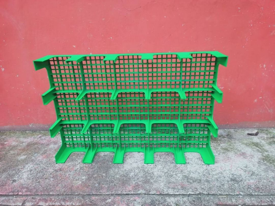 ELEVATED PLASTIC MATTING, Commercial & Industrial, Construction ...