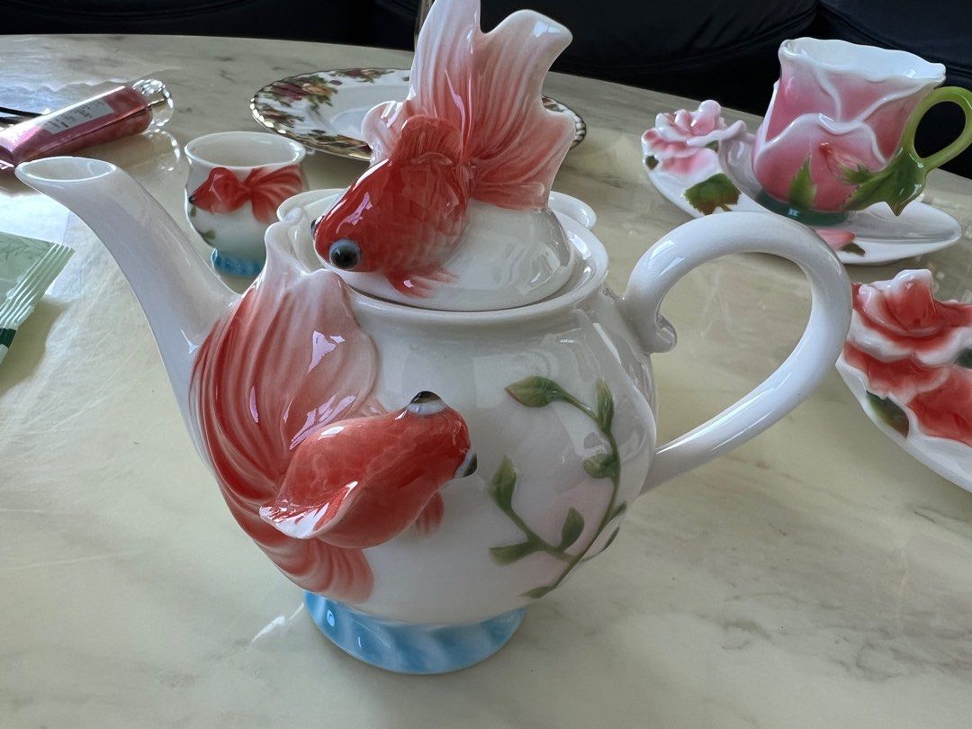 Fish tea set, Furniture & Home Living, Kitchenware & Tableware, Coffee ...