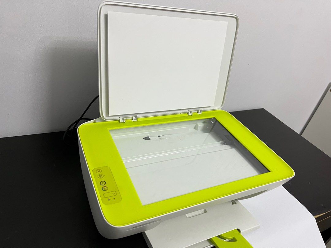 HP deskJet 2130 Print Scan Copier, Computers & Tech, Printers, Scanners ...