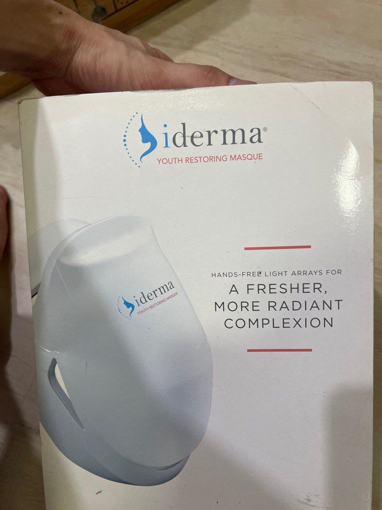 iderma led light therapy mask, Health & Nutrition, Face Masks & Face ...