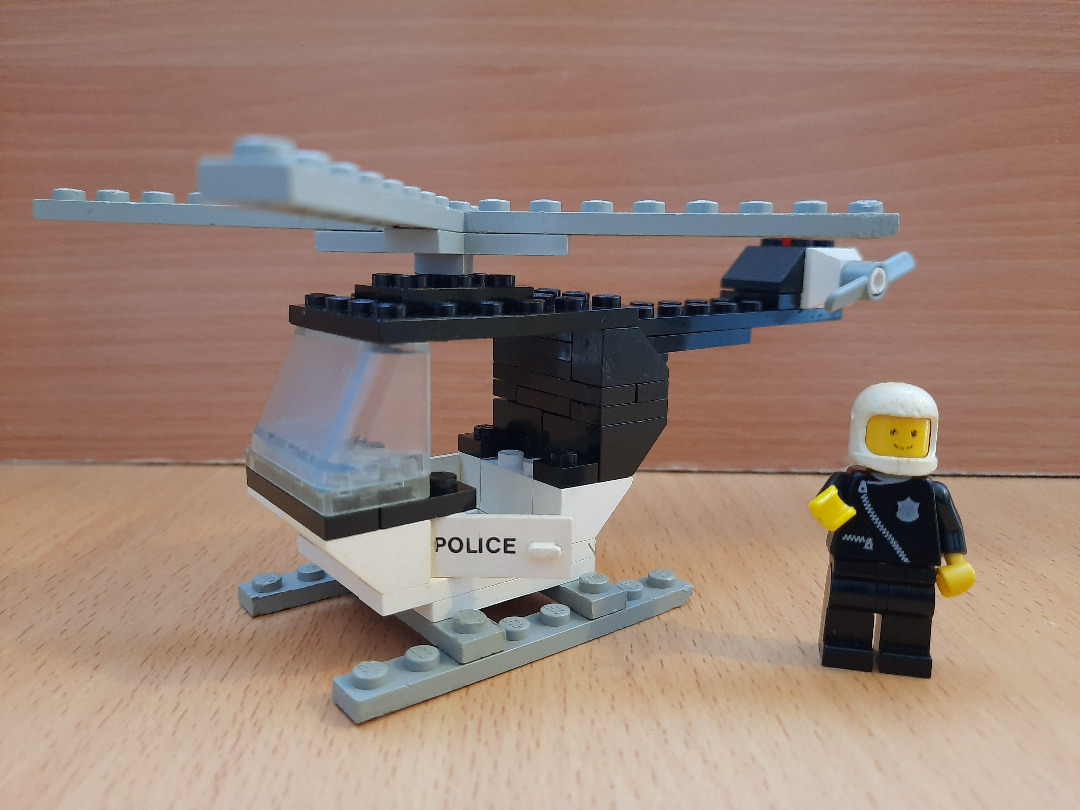 LEGO 645 Police Helicopter, 興趣及遊戲, 玩具 & 遊戲類 - Carousell