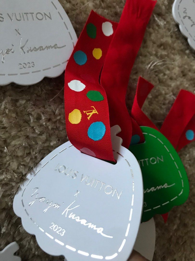 Louis vuitton tag yayoi kusama label tas luggage tag buat koper tas gantungan kunci bebas pakai ...