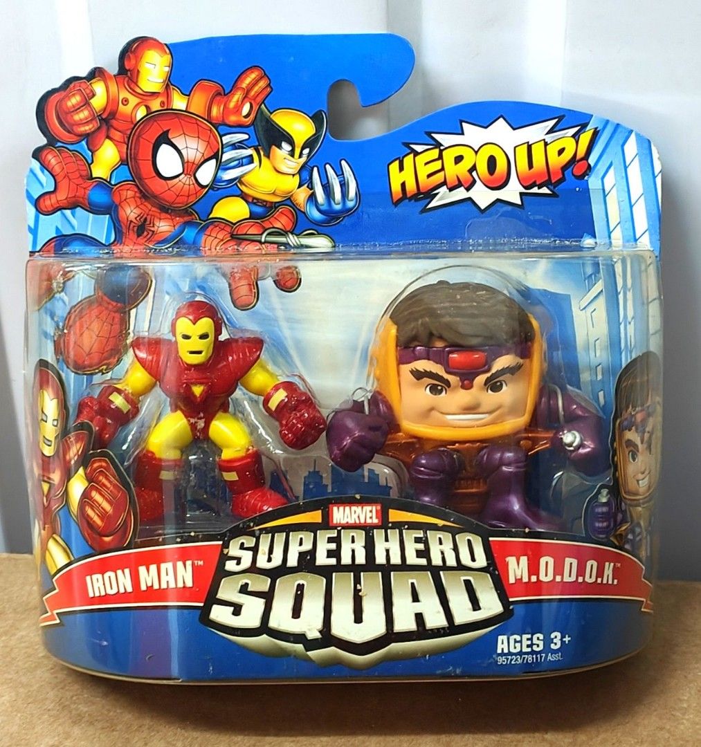 Marvel Super Hero Squad Silver Surfer, Iron Man, Hulk, Thing, She-Hulk ...