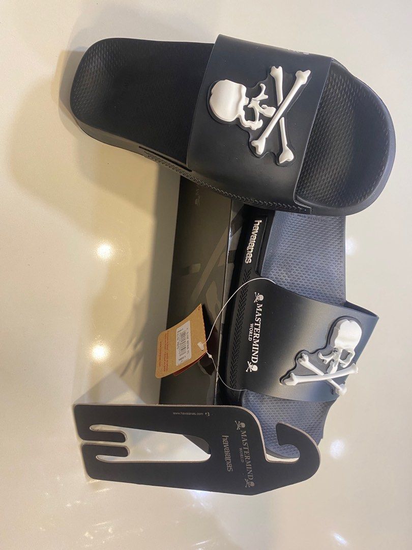 Mastermind Japan x Havaianas, Men's Fashion, Footwear, Flipflops and ...