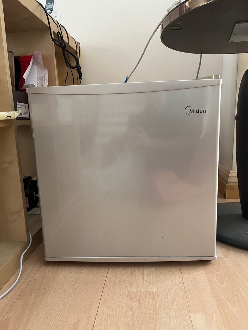 Midea Mini Fridge, TV & Home Appliances, Kitchen Appliances ...