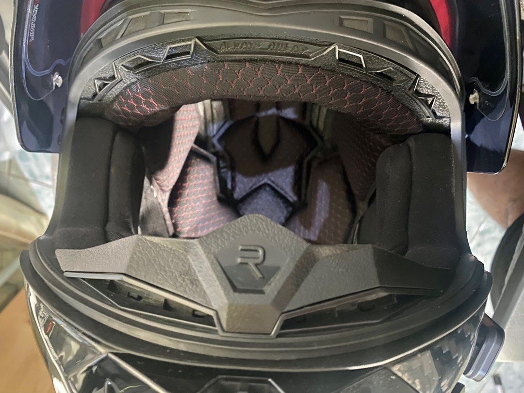 MotoDeck LS2 CARBON THUNDER HELMET, Motorbikes, Motorbike Parts ...