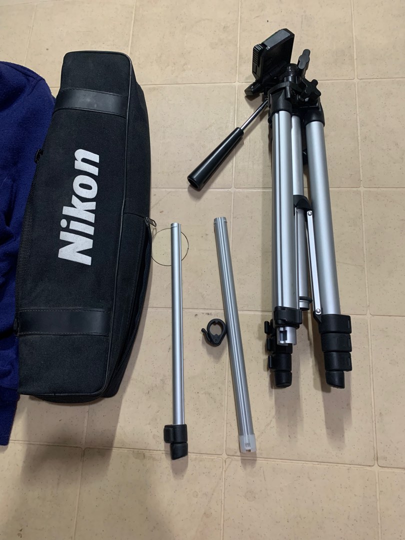 NIKON TRIPOD with issue, Photography, Photography Accessories, Tripods ...