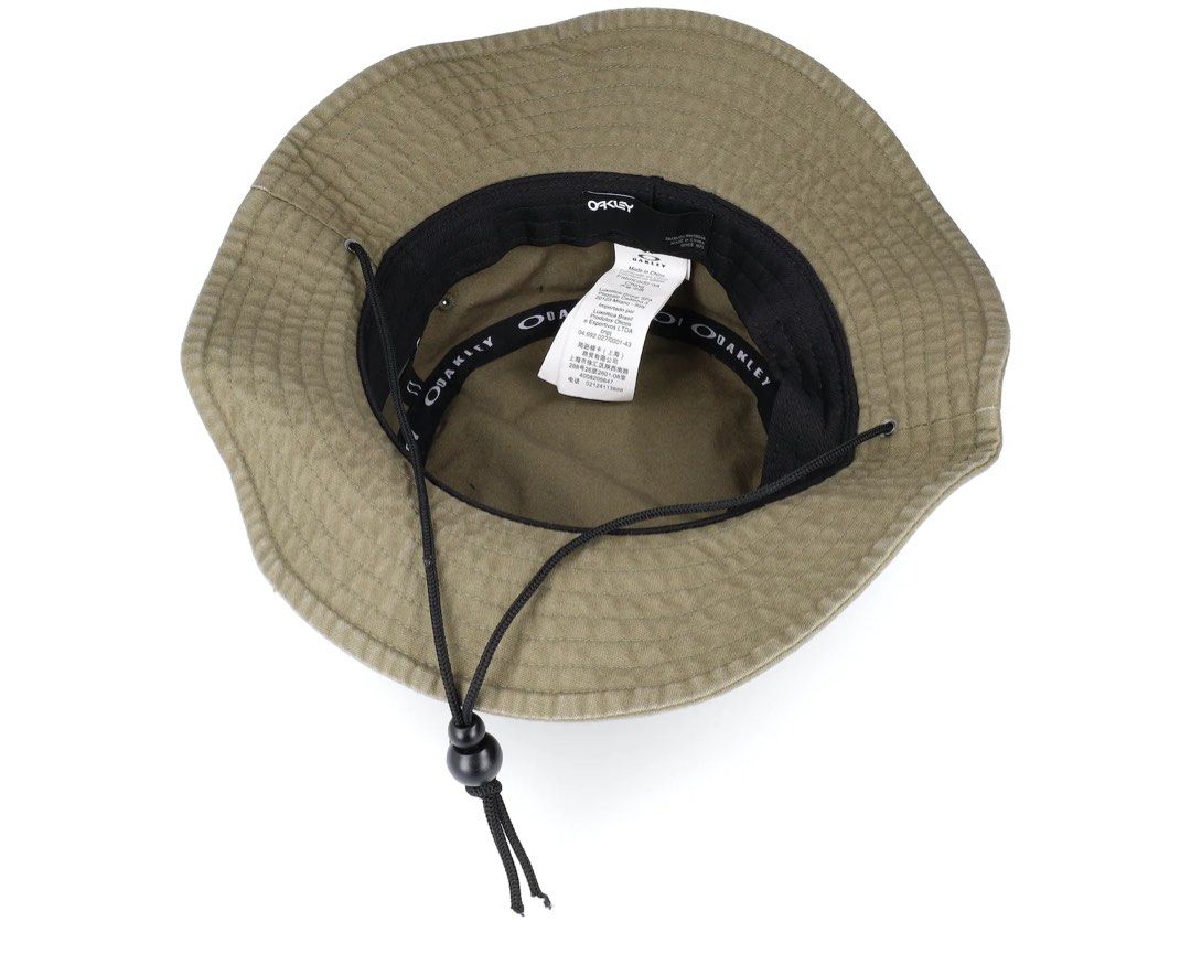 Oakley B1B Quest Hat New Dark Brush, Men's Fashion, Watches ...