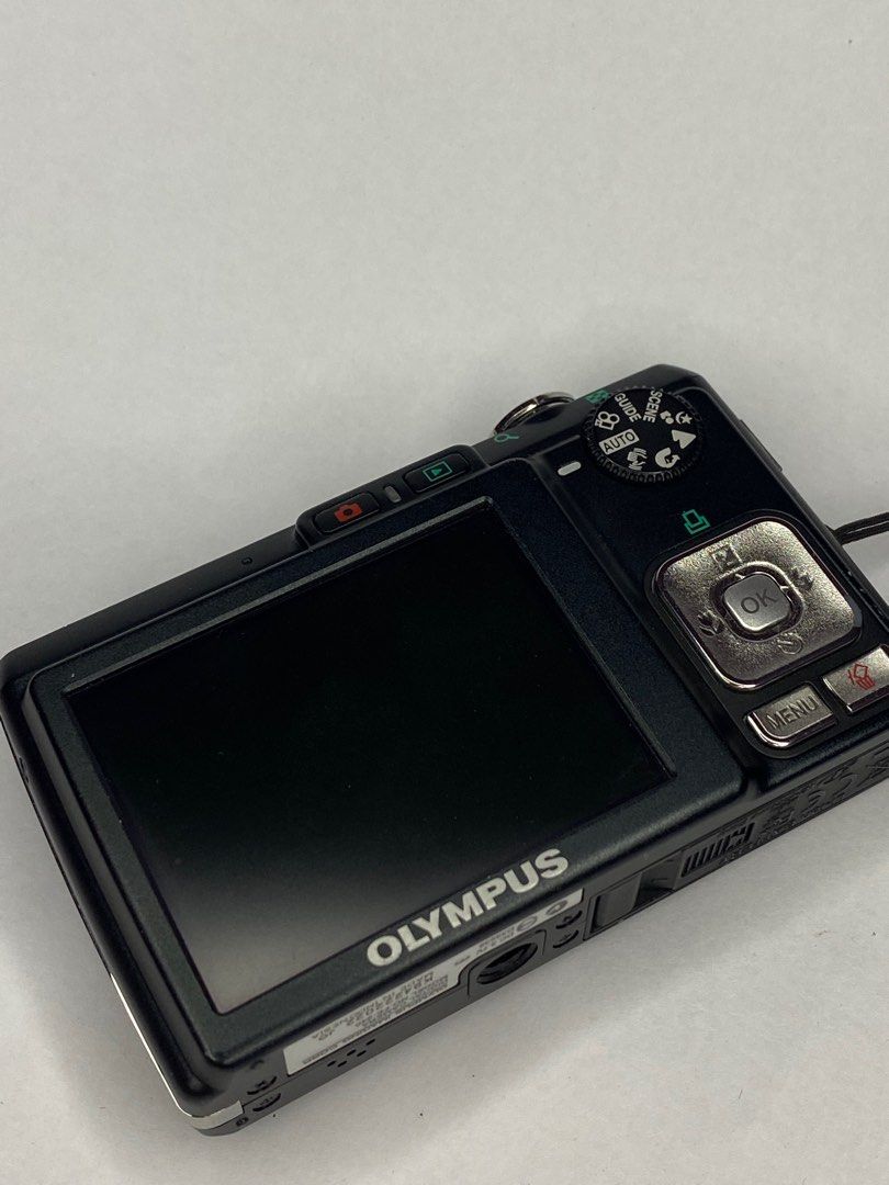 Olympus fe-240, Photography, Cameras on Carousell