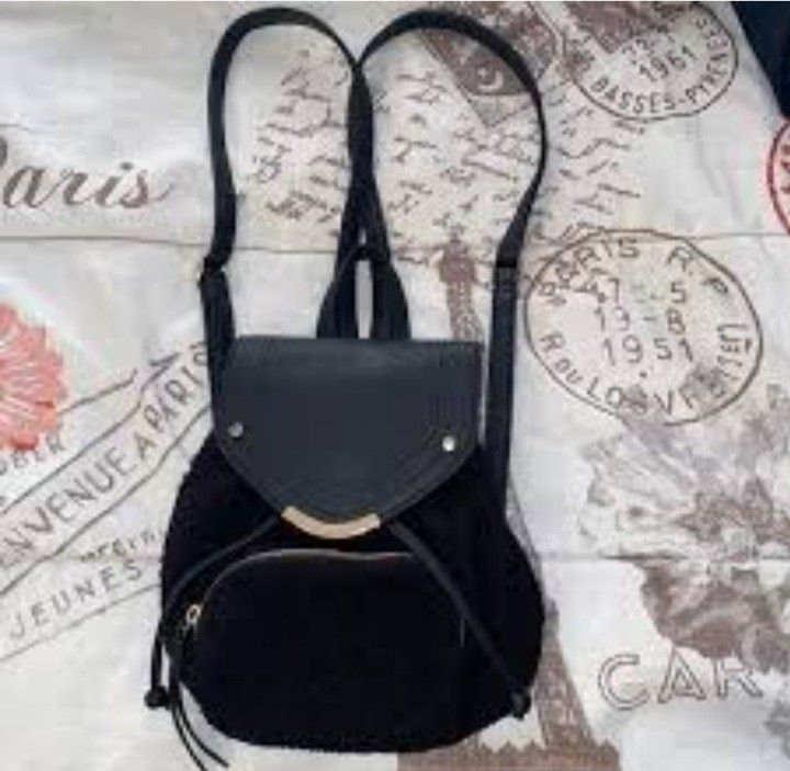 Primark backapack, Women's Fashion, Bags & Wallets, Backpacks on Carousell
