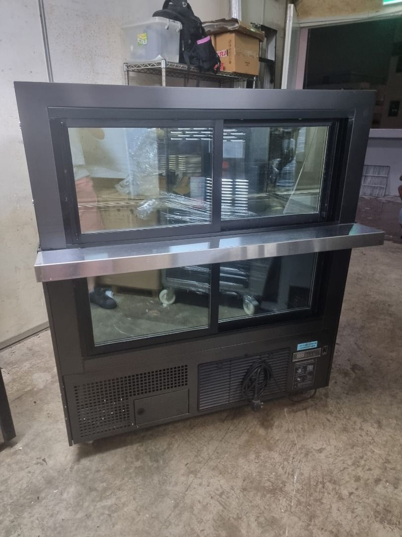 Chiller Showcase Display Chiller c/w LED light #Like new #Promotion ...