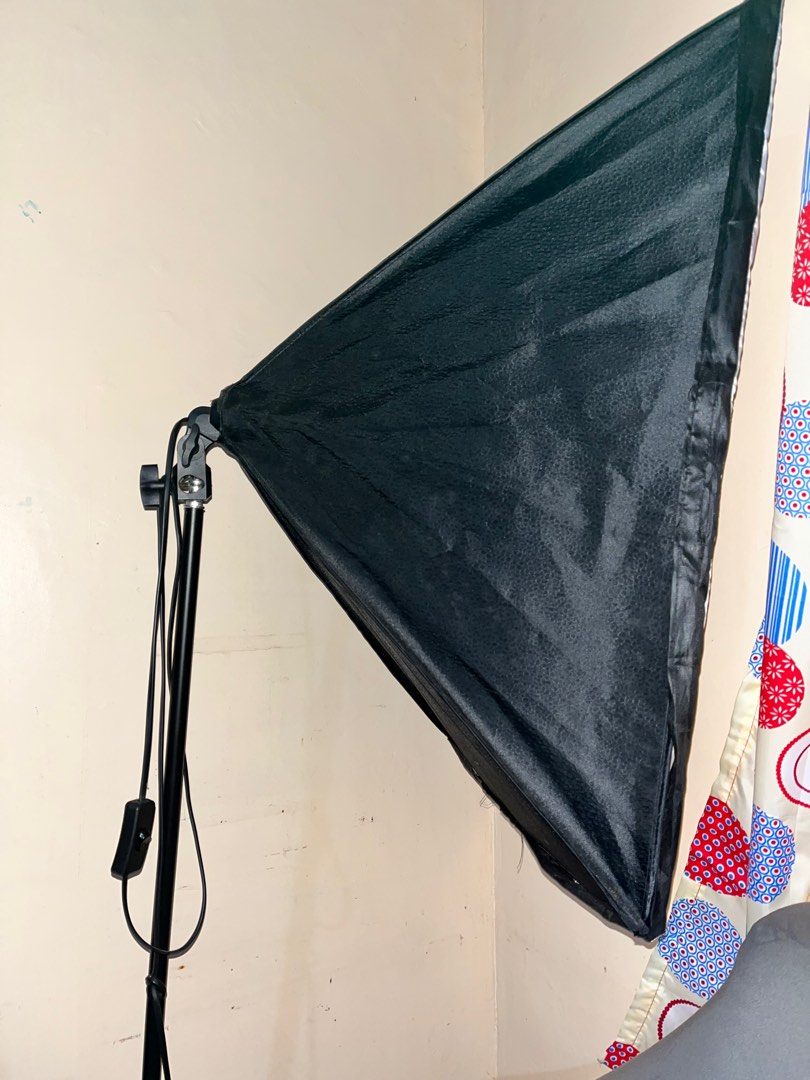 SOFTBOX with stand, TV & Home Appliances, Electrical, Adaptors & Sockets on Carousell