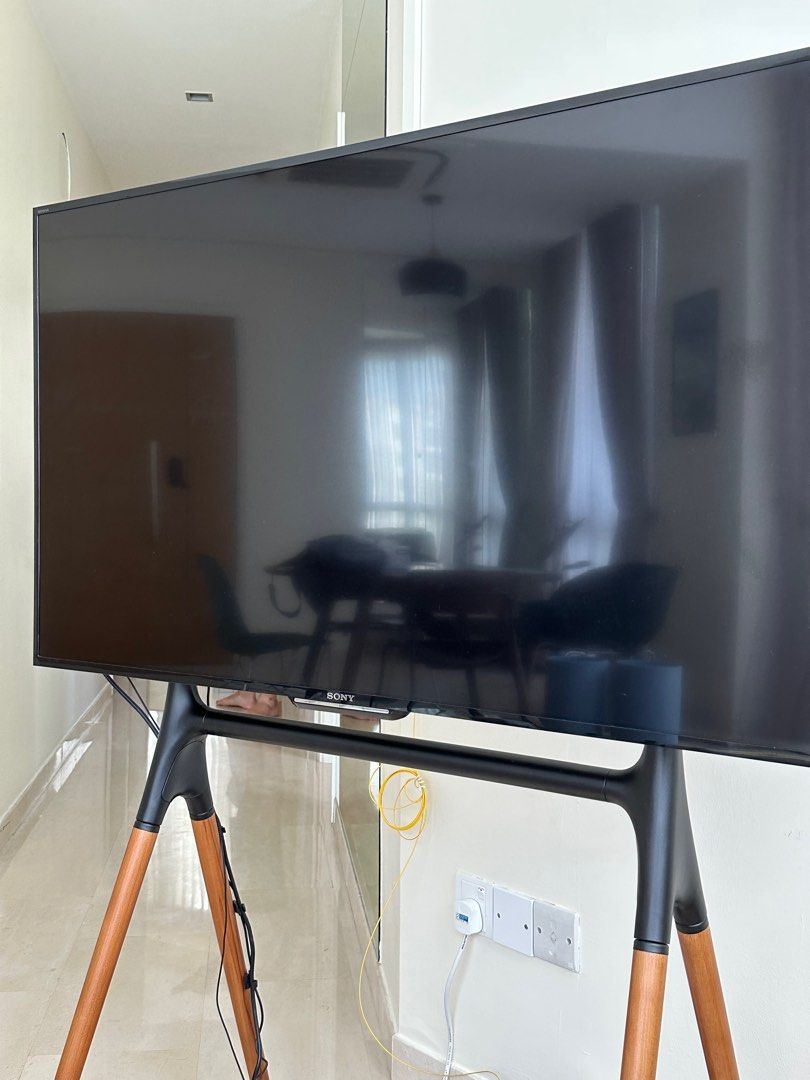 Sony KDL-48R550C 48 inch with Prism+ Kanva Quad stand, TV & Home ...