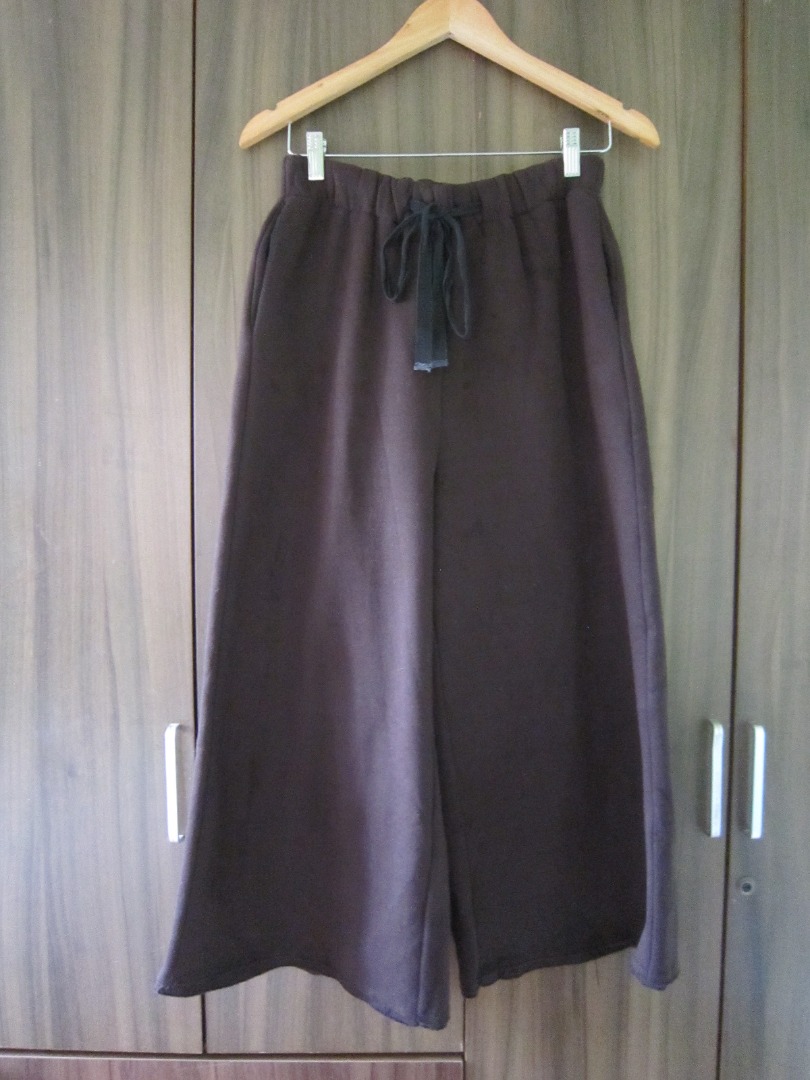 Squarepants wideleg on Carousell