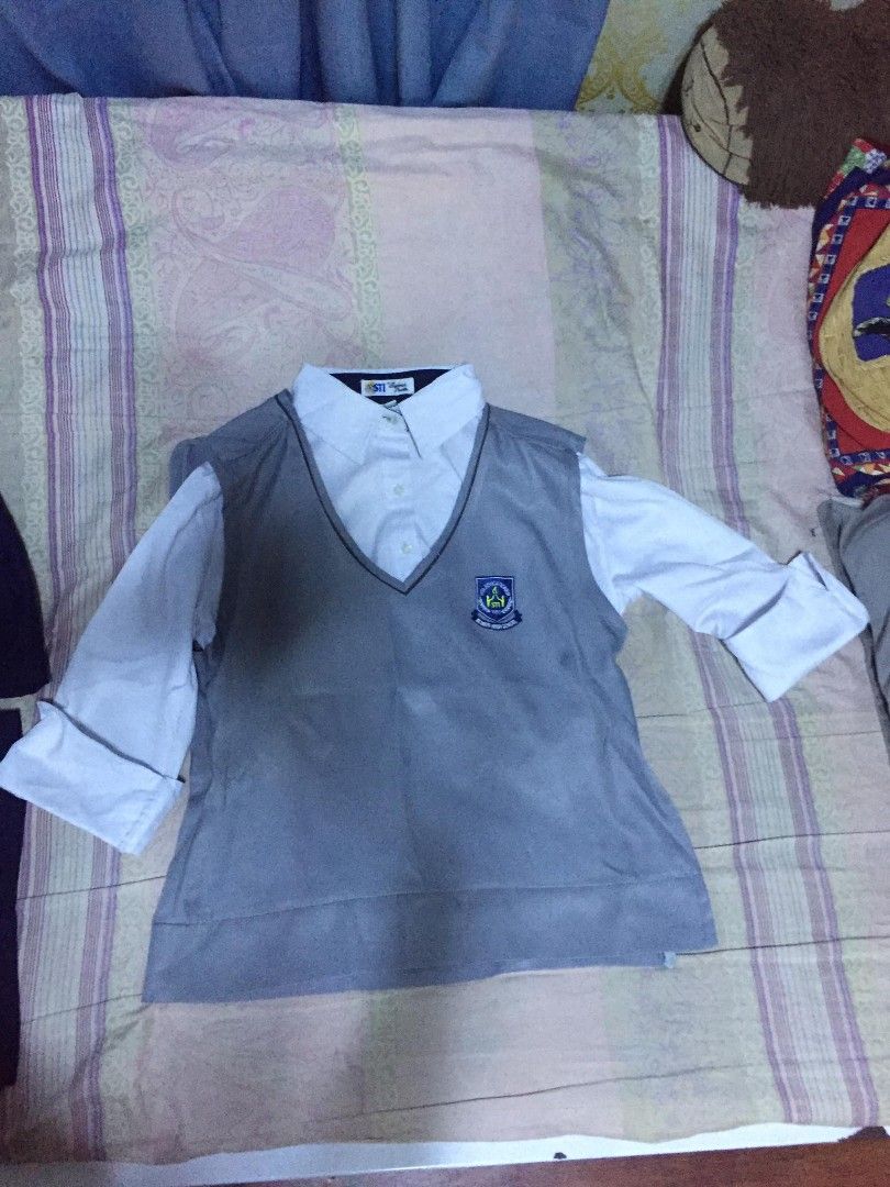 Preloved STI Senior High Uniform (Female), Women's Fashion, Dresses ...
