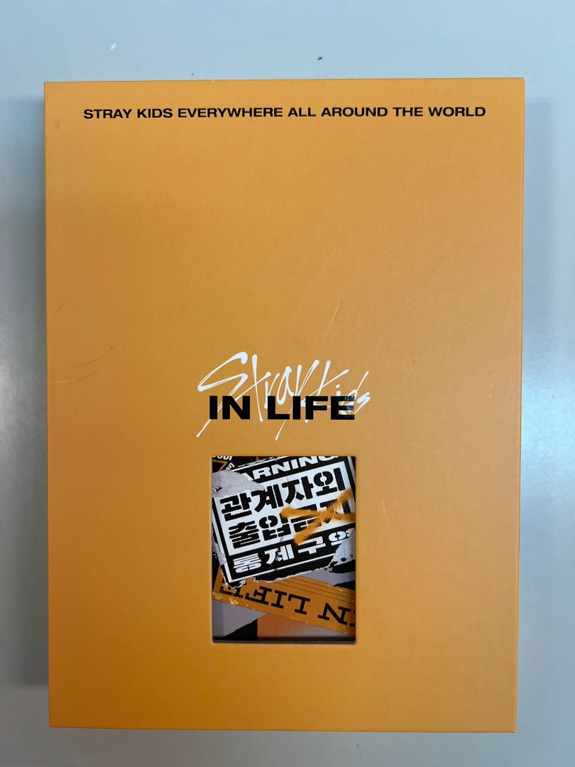 Stray Kids Everywhere All Around The World Album Vol.1 Life CD and Photobook, 興趣及遊戲, 音樂、樂器 & 配件 ...
