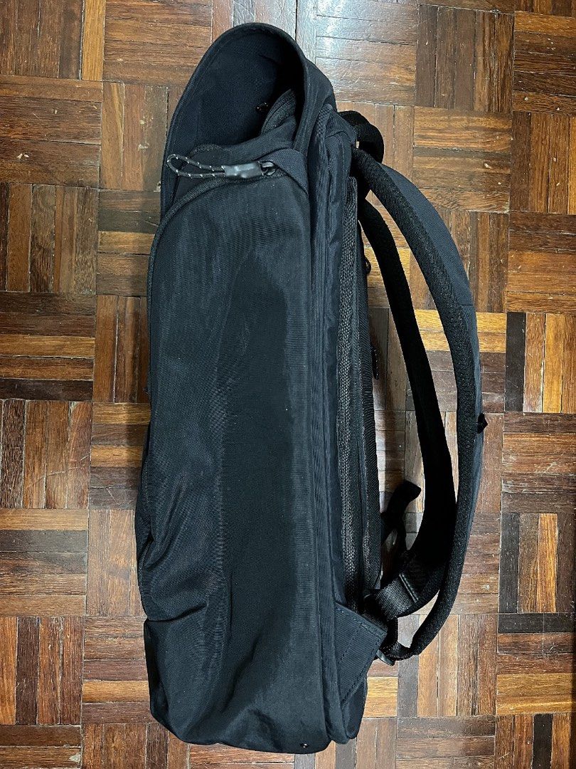 Thule Paramount Backpack, Men's Fashion, Bags, Backpacks on Carousell