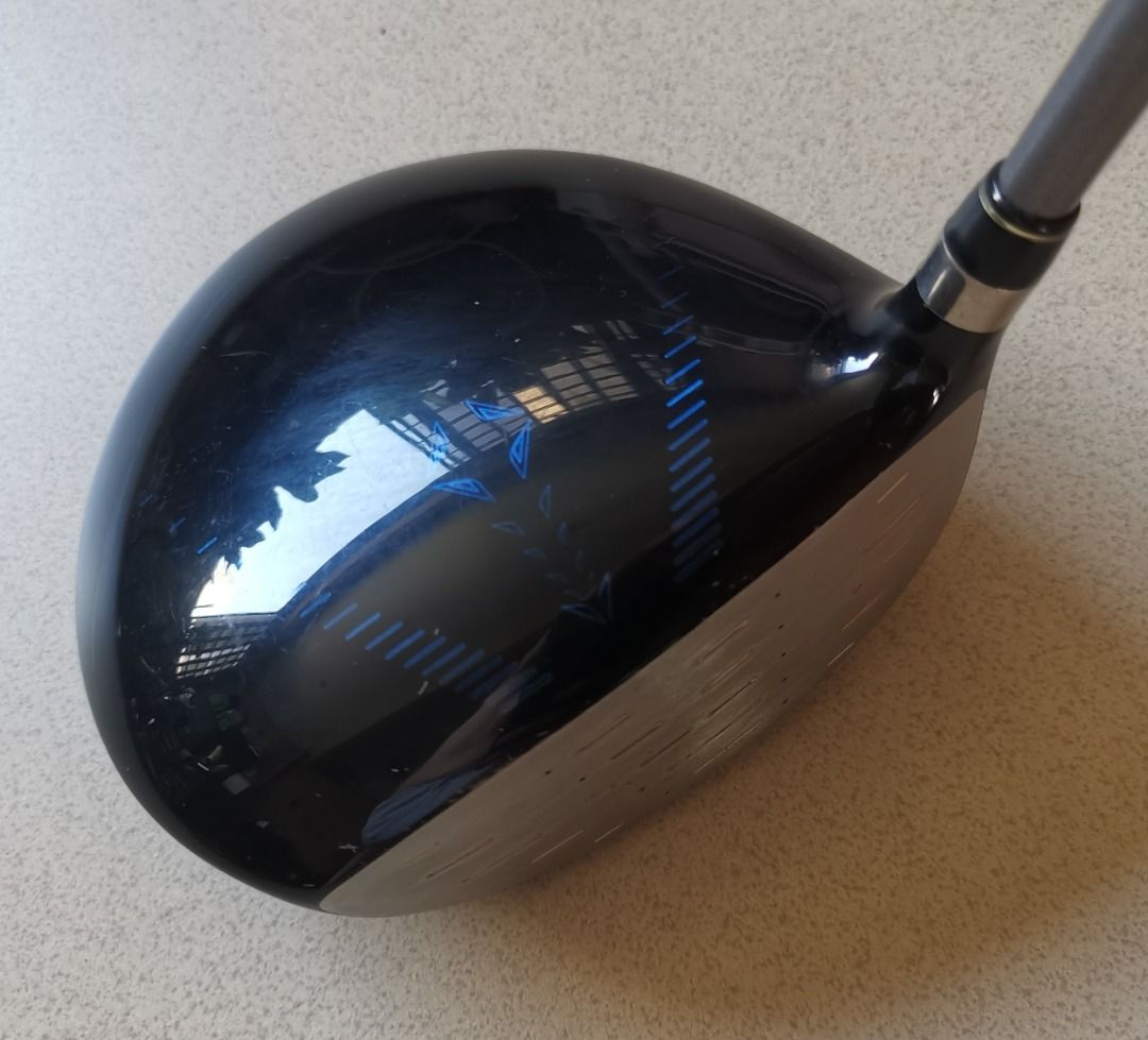 Tourstage ViQ driver, Sports Equipment, Sports & Games, Golf on Carousell