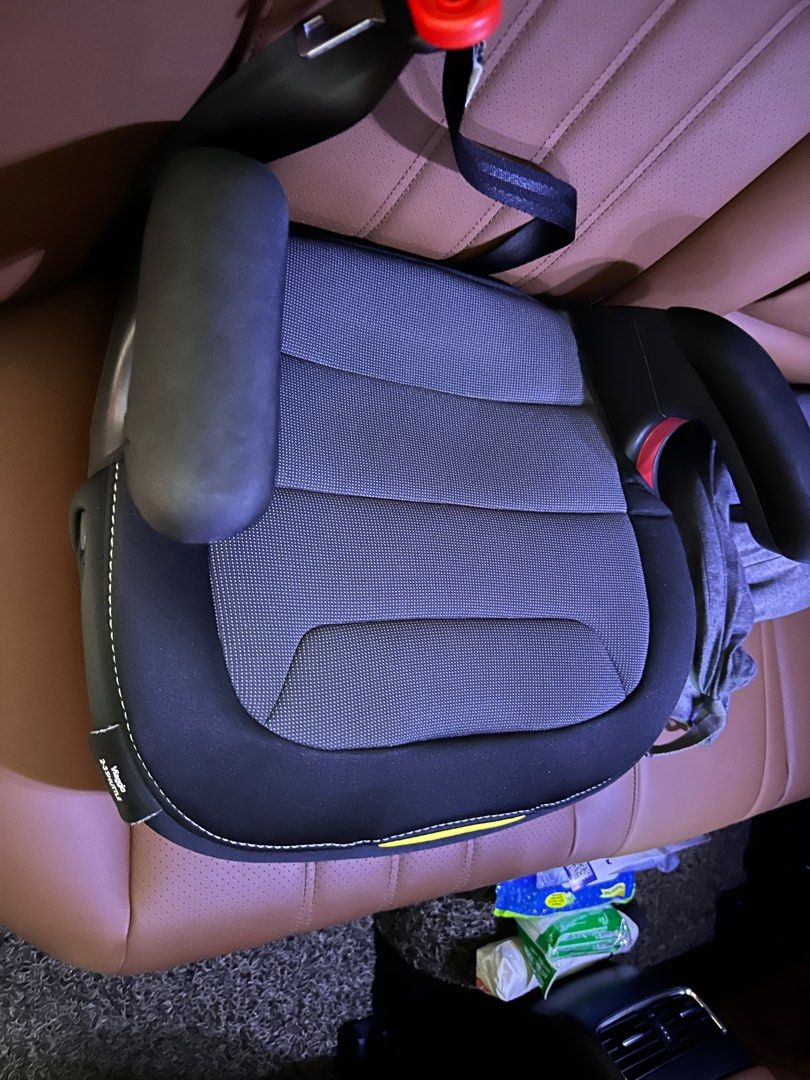 Viaggio Shuttle Like new booster seat, Car Accessories, Accessories on ...