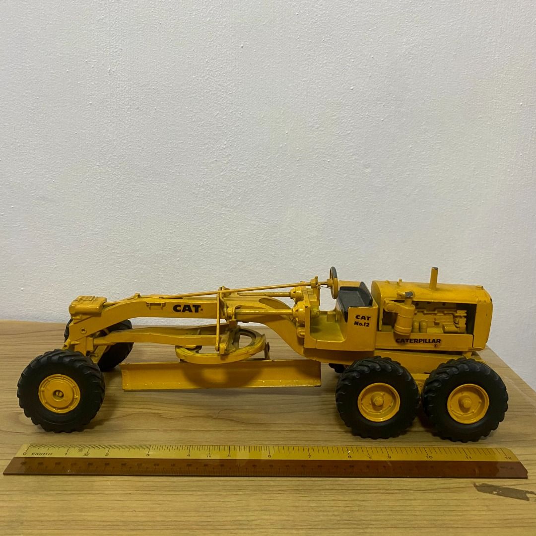 Vintage 1950s Ertl Caterpillar No. 12 Motor Grader 1/24 Scale, Hobbies ...