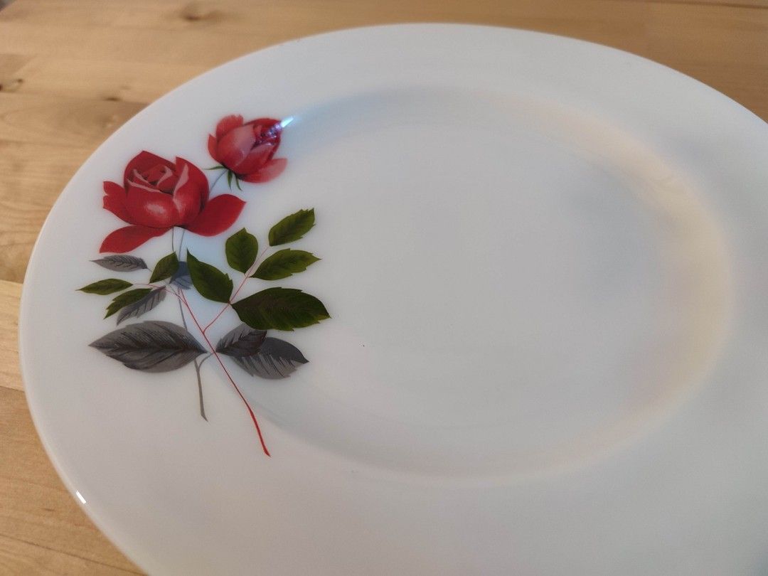 Vintage JAJ Pyrex June Rose Dinner Plates, Furniture & Home Living ...