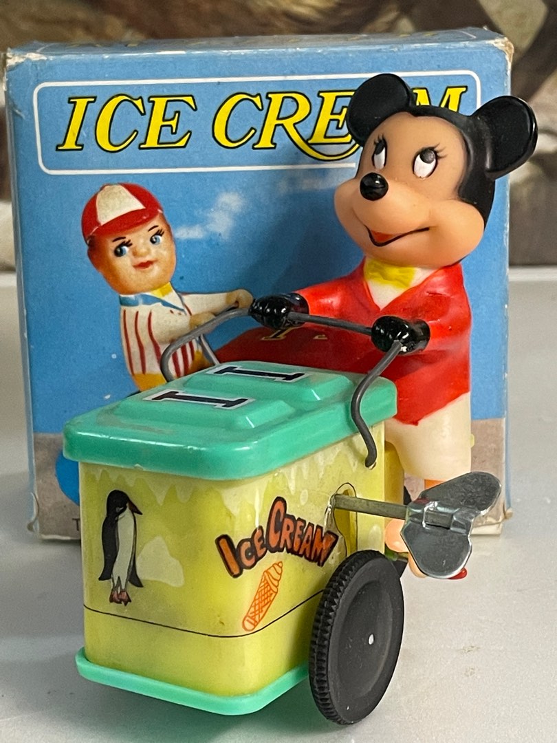 Vintage Wind Up Toy 1970s - Unsanctioned Mickey Mouse Wind Up on Carousell