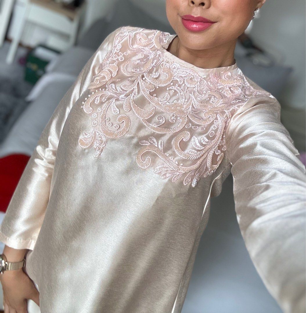 Wanzar - Baju Kurung Nikah in Champagne, Women's Fashion, Muslimah ...