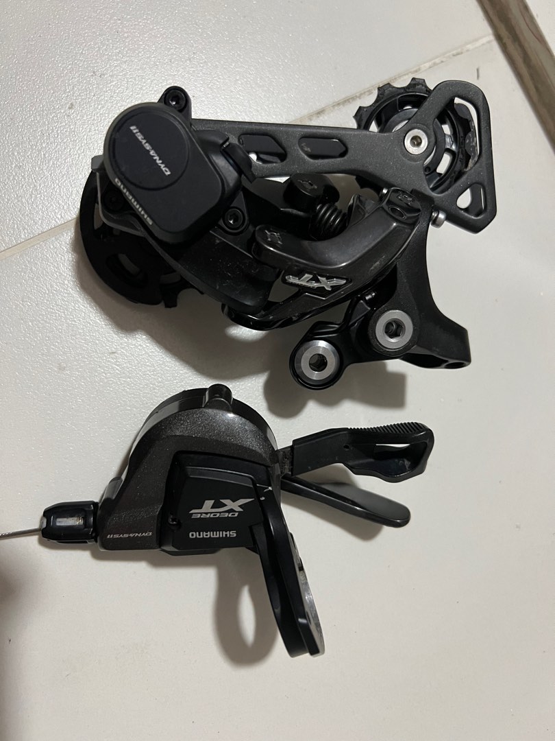 XT shifter + rear derailleur 11 speed, Sports Equipment, Bicycles ...