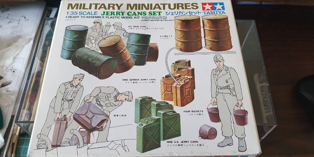 1/35 German Jerry can set, Hobbies & Toys, Toys & Games on Carousell