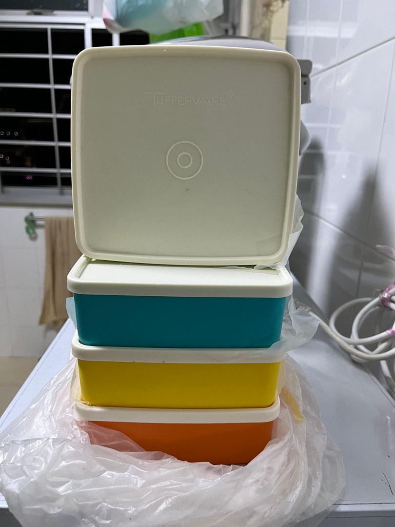 4-piece Tupperware sandwich box, Furniture & Home Living, Kitchenware ...