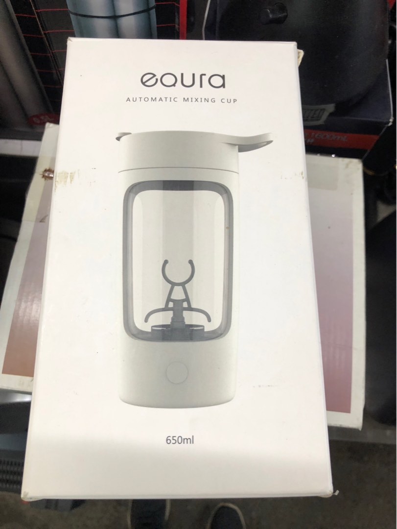 自動攪拌杯 EQURA 自動攪拌杯, 電視及其他電器 , 廚房用品, 榨汁機及攪拌機在旋轉拍賣
