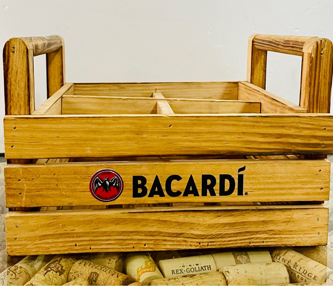 Bacardi Collectible - Serving Tray - Bar Display Item, Food & Drinks ...