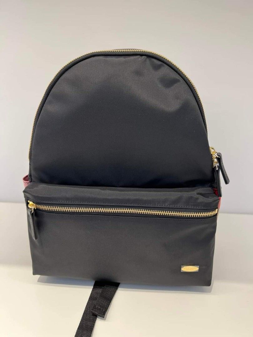 Brand New Authentic Blue Label Crest bridge Haversack Backpack (Black ...