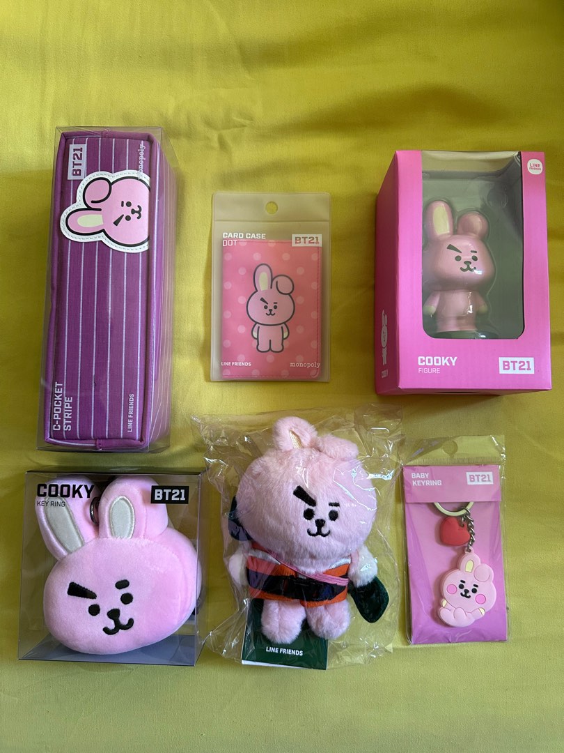 BT21 Cooky Bundle, Hobbies & Toys, Memorabilia & Collectibles, K-Wave on Carousell
