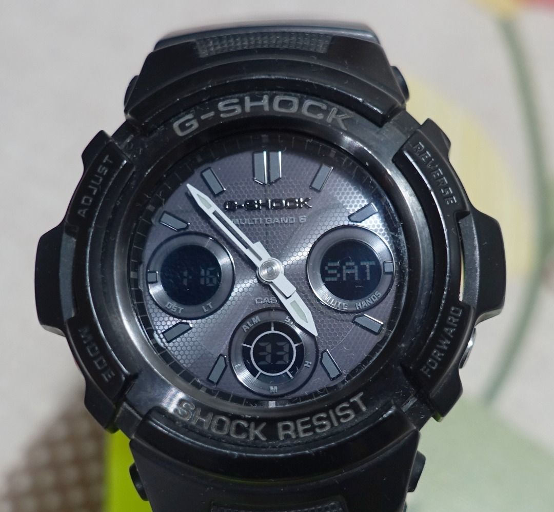 CASIO 卡西歐 G-SHOCK AWGM100B-1A 雙顯錶, 他的時尚, 手錶及配件, 手錶在旋轉拍賣