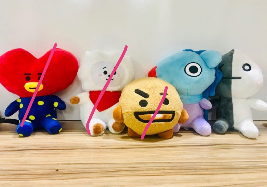 Claw Machined BTS BT21 member plushie (about 15-20cm each), Hobbies ...