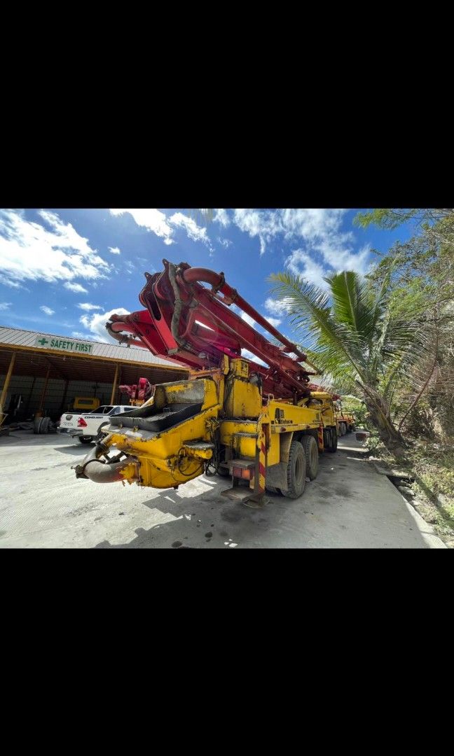 Concrete pump boom type,32 meters boom length, puitmister pump ...