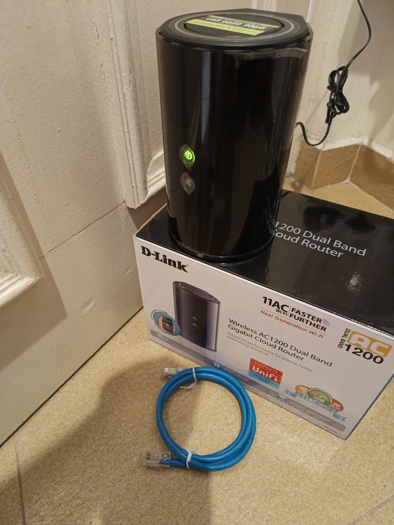 D-Link DIR 850L full box set, Computers & Tech, Parts & Accessories ...