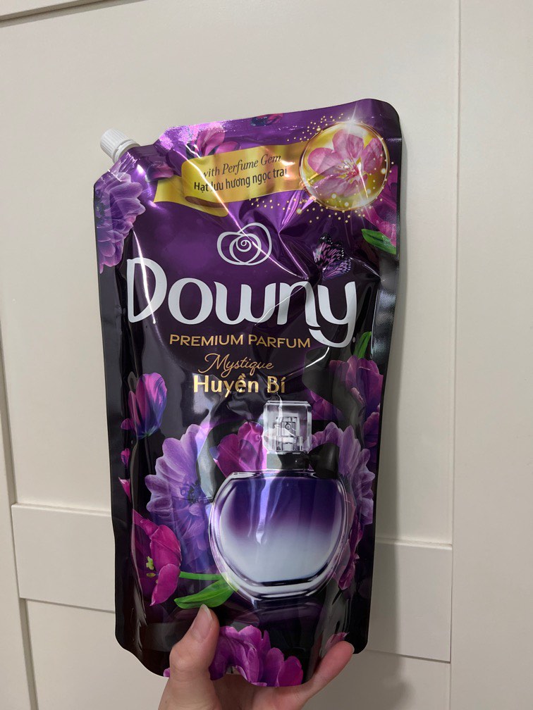 Downy Premium Parfum Mystique 1.3L (Fabric Softener), Furniture & Home ...
