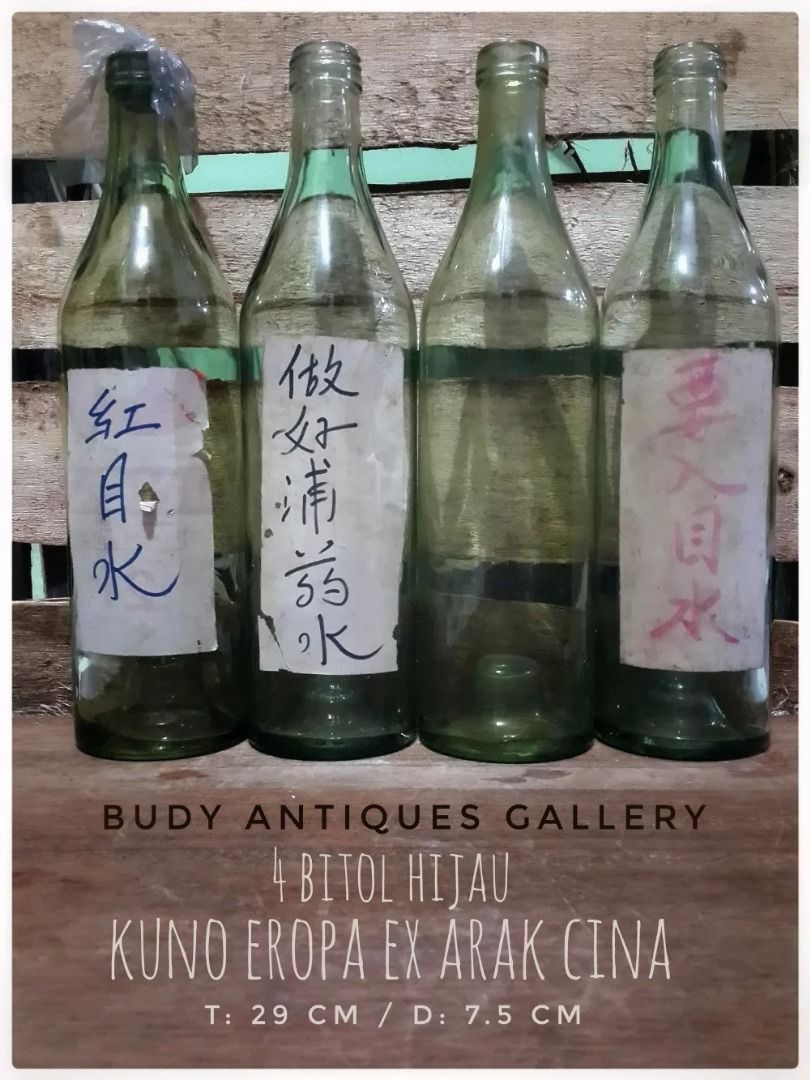 Empat Botol Hijau Kuno Eropa Ex Arak Cina, Antik, Pajangan di Carousell