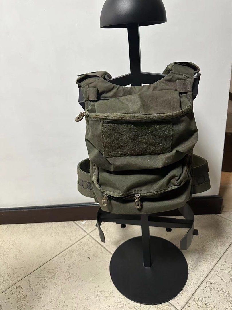 Ferro Concept tactical vest FCPC V5, Men's Fashion, Tops & Sets, Vests ...