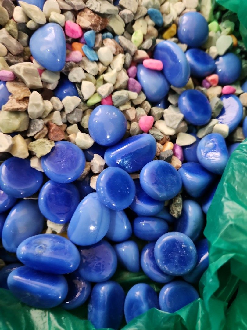 Fish tank pebbles and aquarium accessories, Pet Supplies, Homes & Other ...