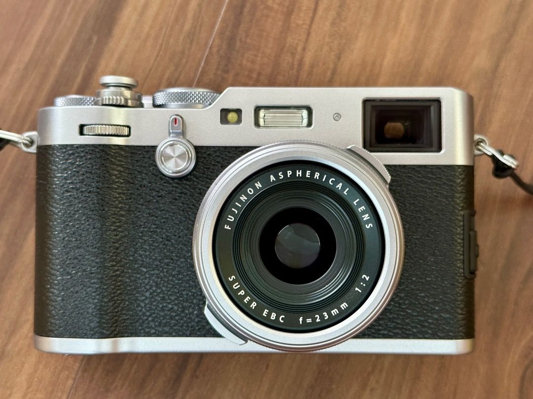 Fujifilm X100F with Peak Design Sling 10L v1 Ash, Photography, Cameras on Carousell