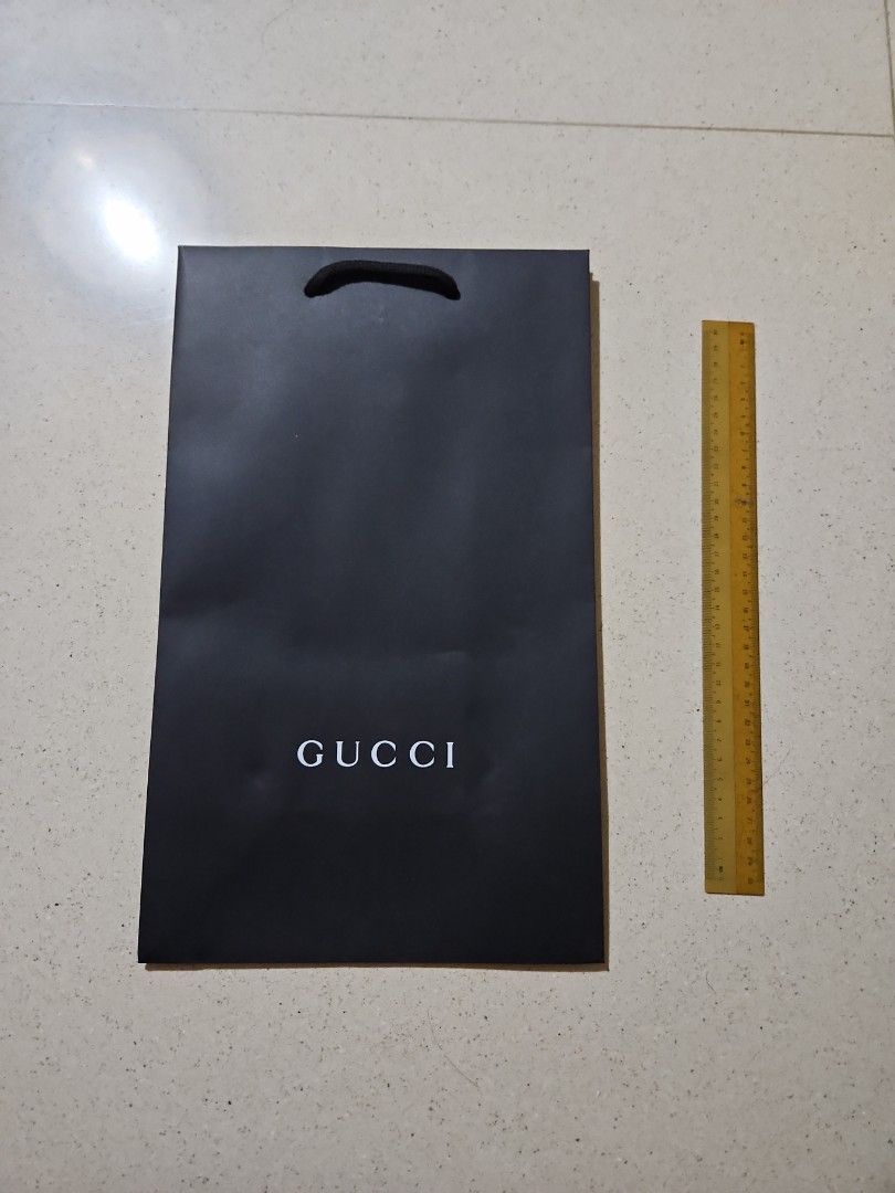 GUCCI paper bag, Luxury, Bags & Wallets on Carousell