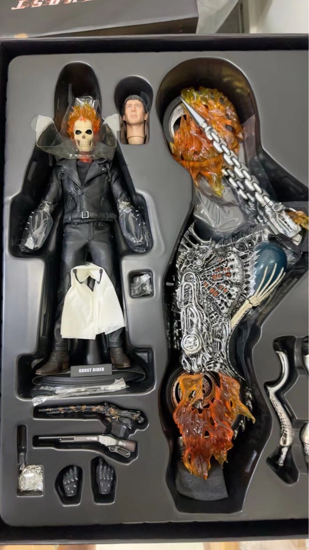 Hottoys Hot toys mms133 ghost rider with hellcycle, 預購 - Carousell