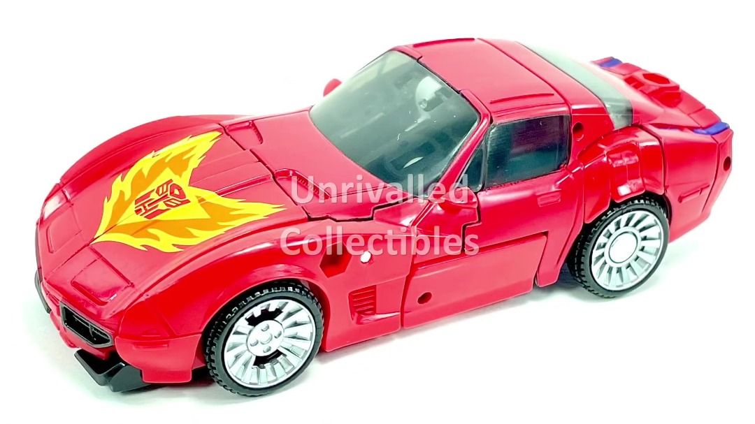 [In Hand] Hasbro Takara Tomy TF Kingdom Deluxe Class Autobot Road Rage ...