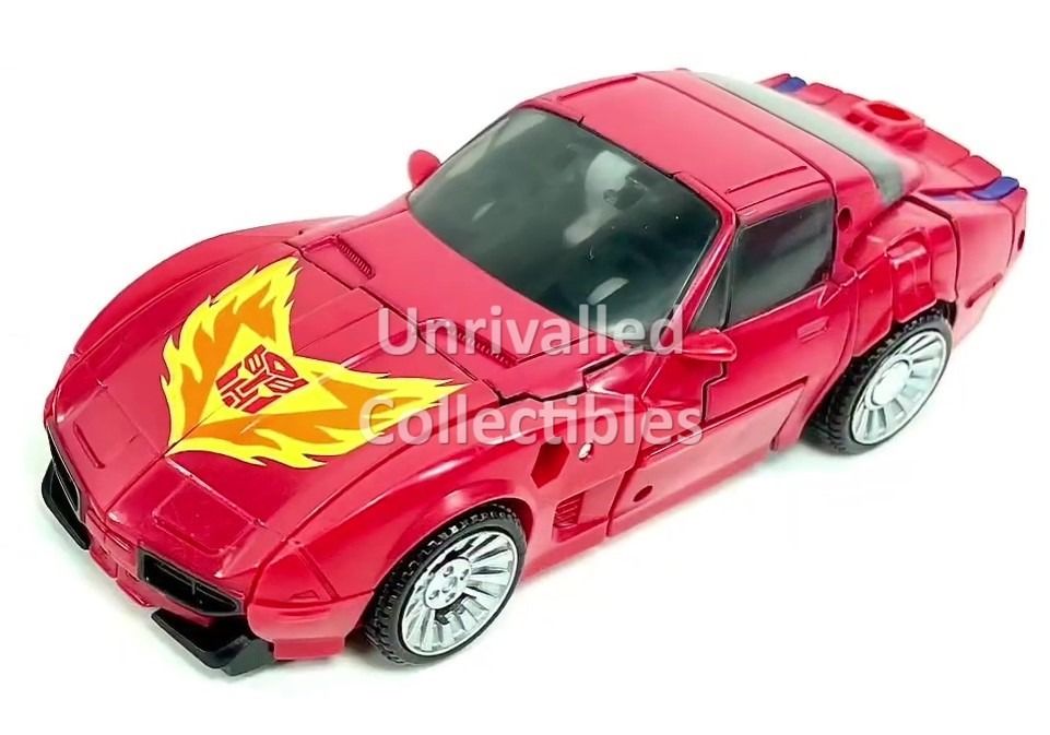 [In Hand] Hasbro Takara Tomy TF Kingdom Deluxe Class Autobot Road Rage ...