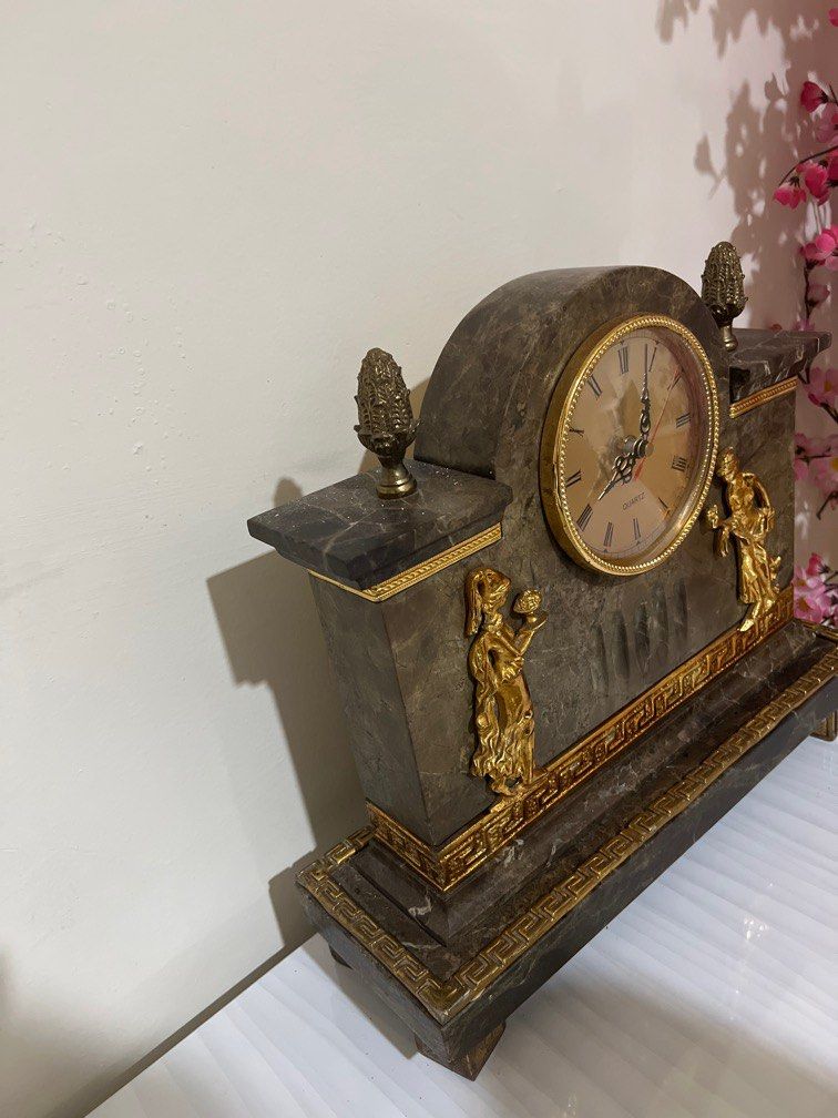 Jam antik, Antik, Jam & Perhiasan di Carousell