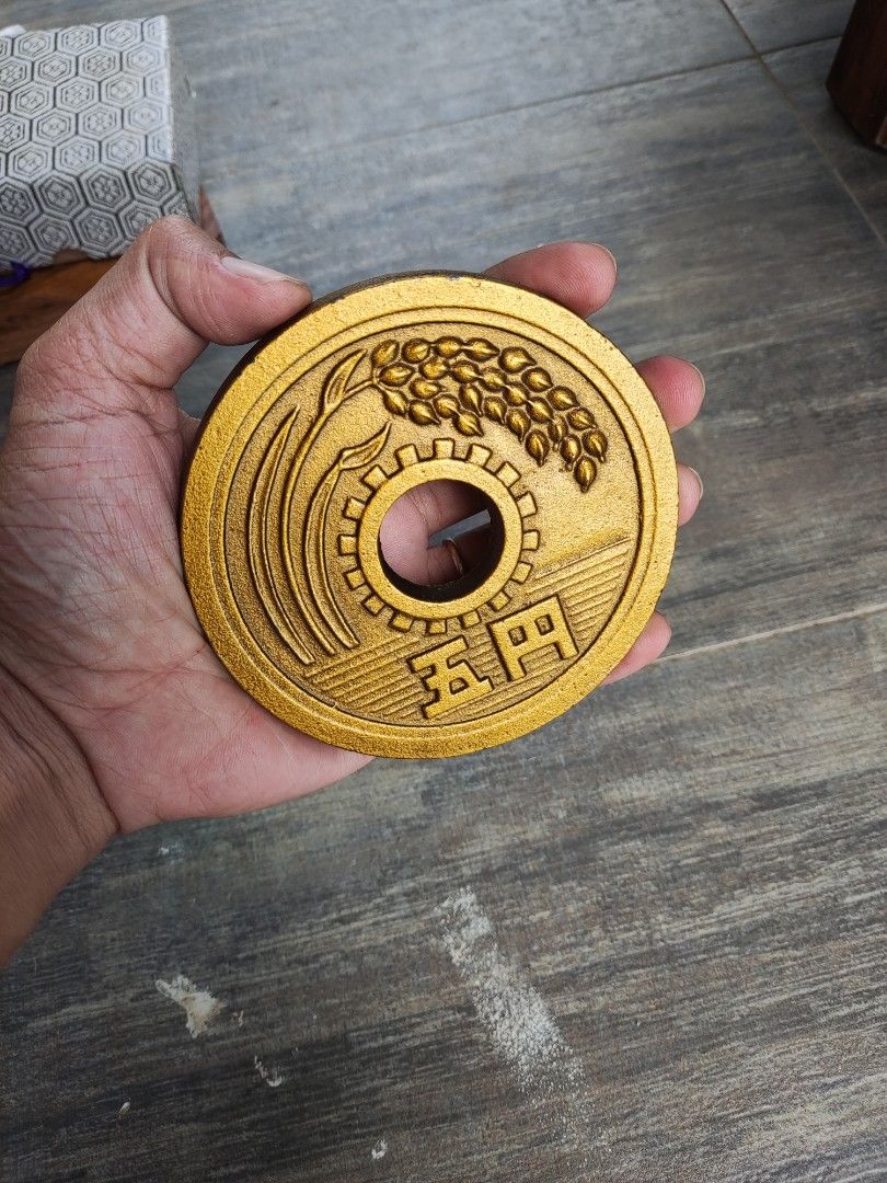 Japanese Coin Paper Weights, Hobbies & Toys, Memorabilia & Collectibles ...